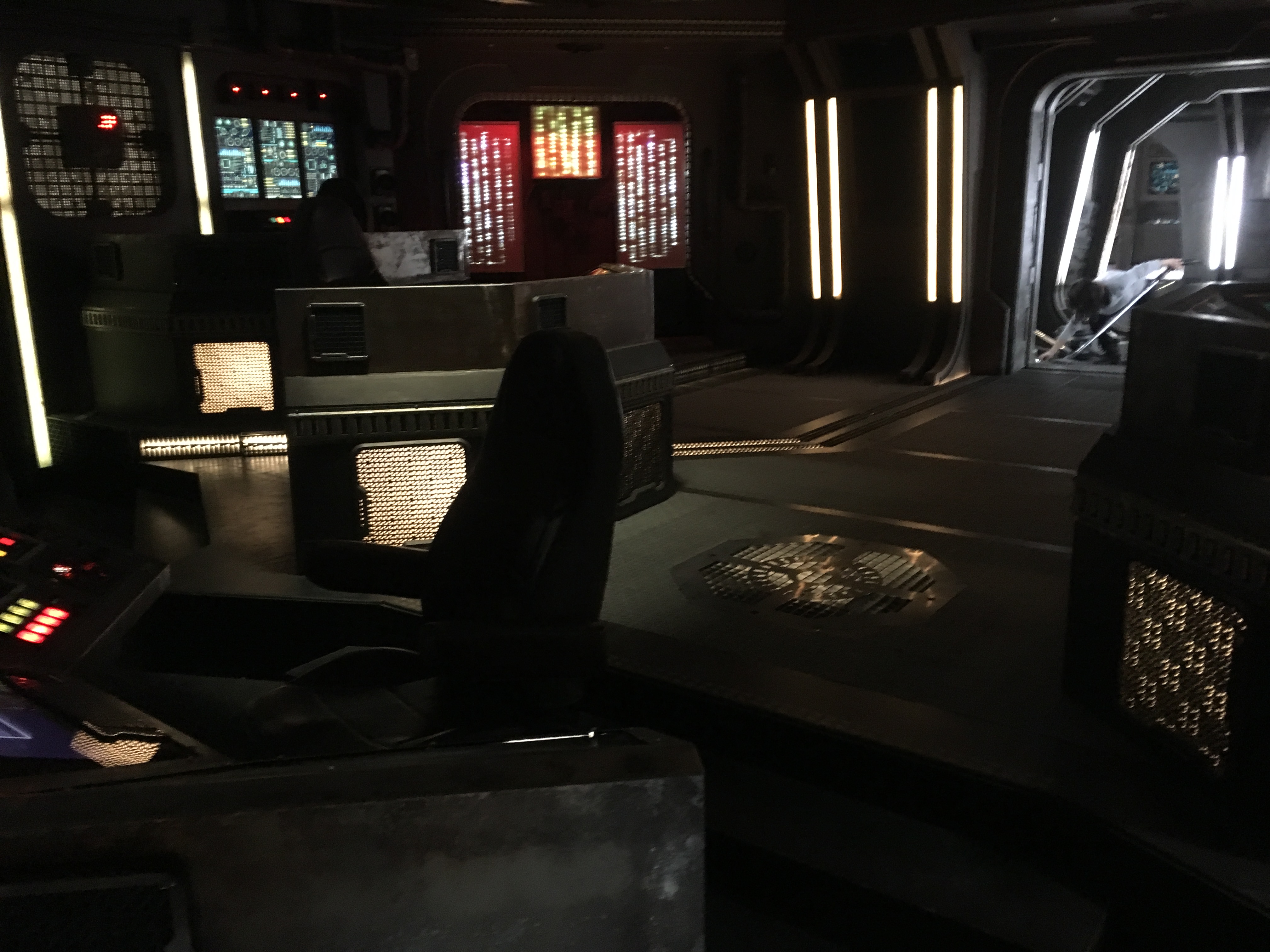 Dark Matter Set Visit – The Mind Reels