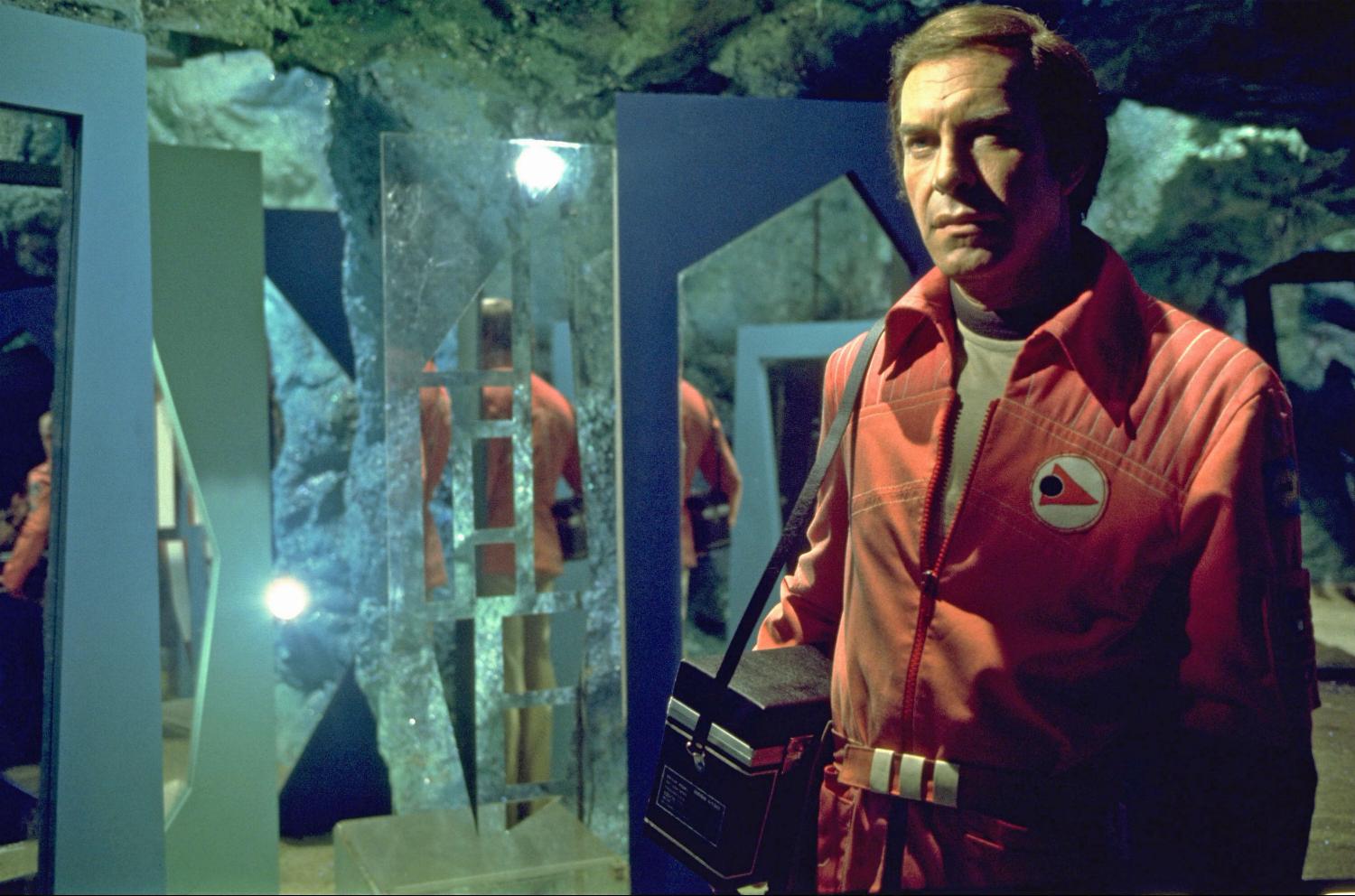 Space: 1999 (1976) – Seed of Destruction, and The AB Chrysalis – The ...